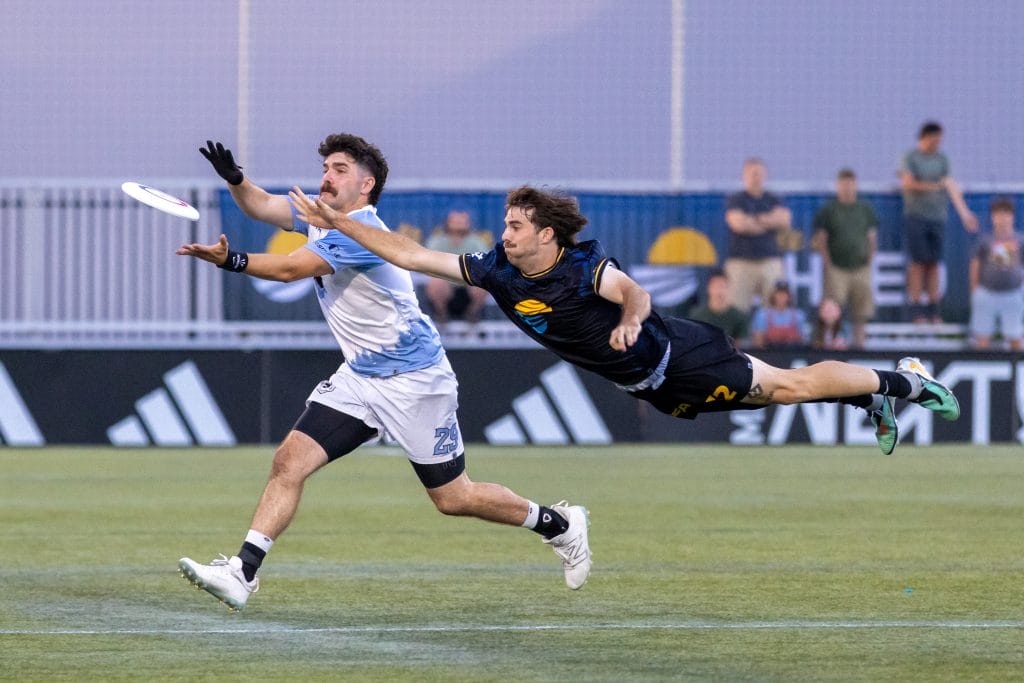Buzzer Beater: Let the Playoffs Begin! [UFA Week 13, 2025] - Ultiworld