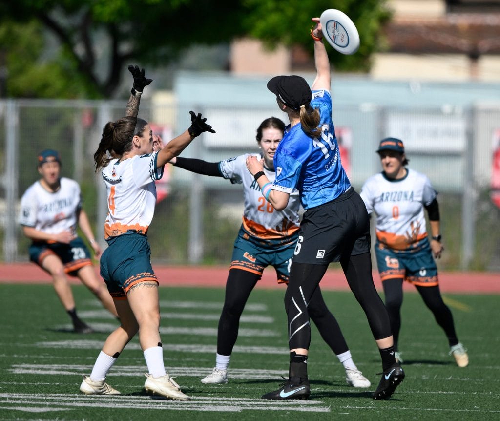 Four Quarters: Late Game Drama (WUL Week 5, PUL Week 2) - Ultiworld